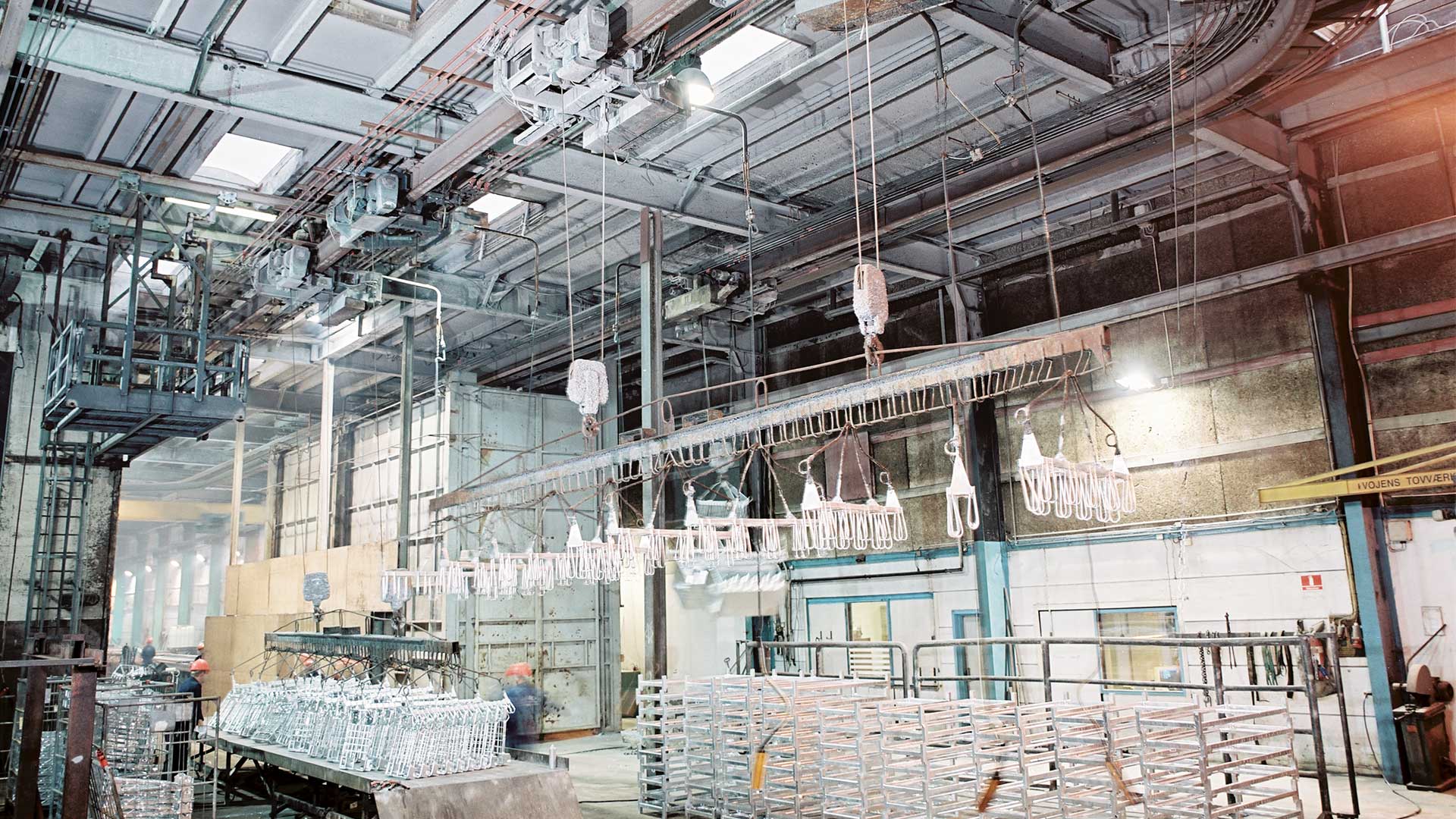 Galvanizing-DH-1 | Demag Cranes