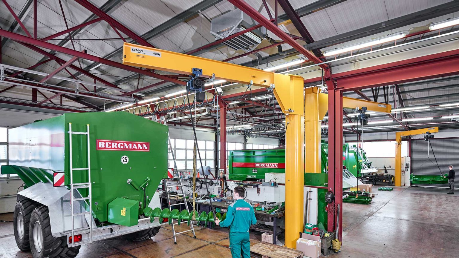 Feature | Demag Cranes