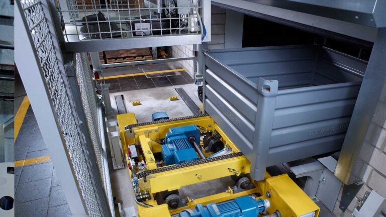 ASRS-Feature | Demag Cranes